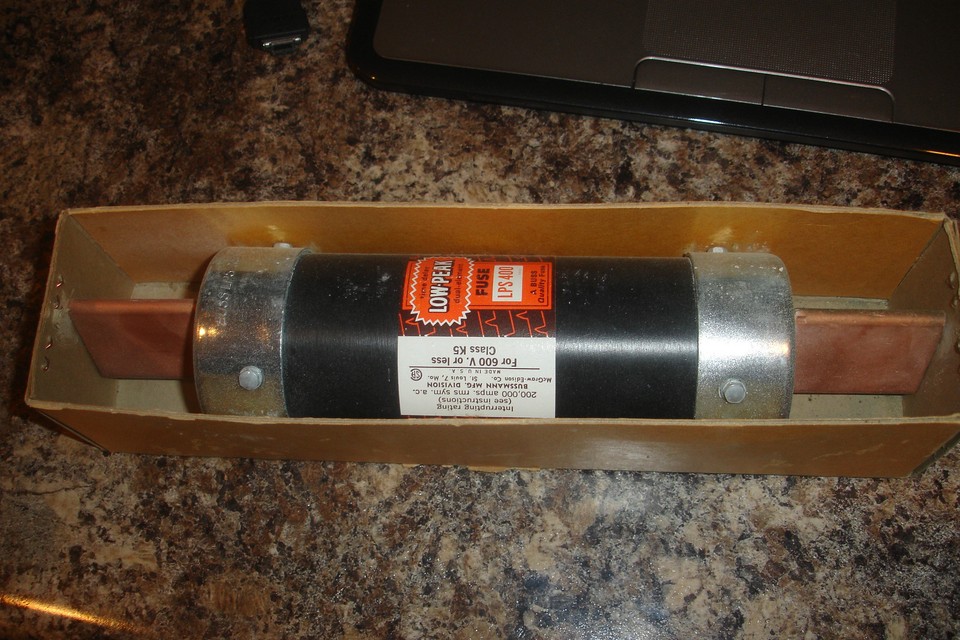 BUSS LPS 400 FUSE 600 VOLT LOW PEAK LPS400 | eBay