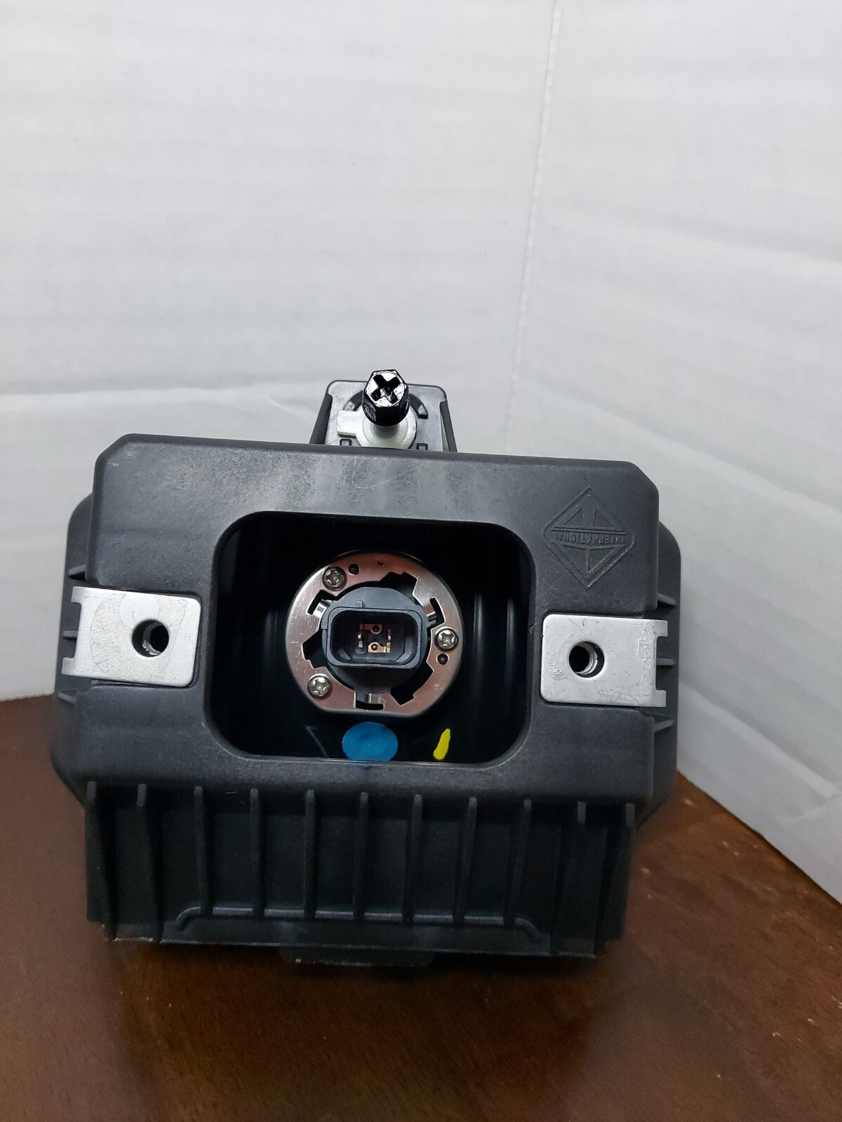 INTERNATIONAL 4079807C92 LIGHT FOG FOG LIGHT HALOGEN WHITE REAR ...