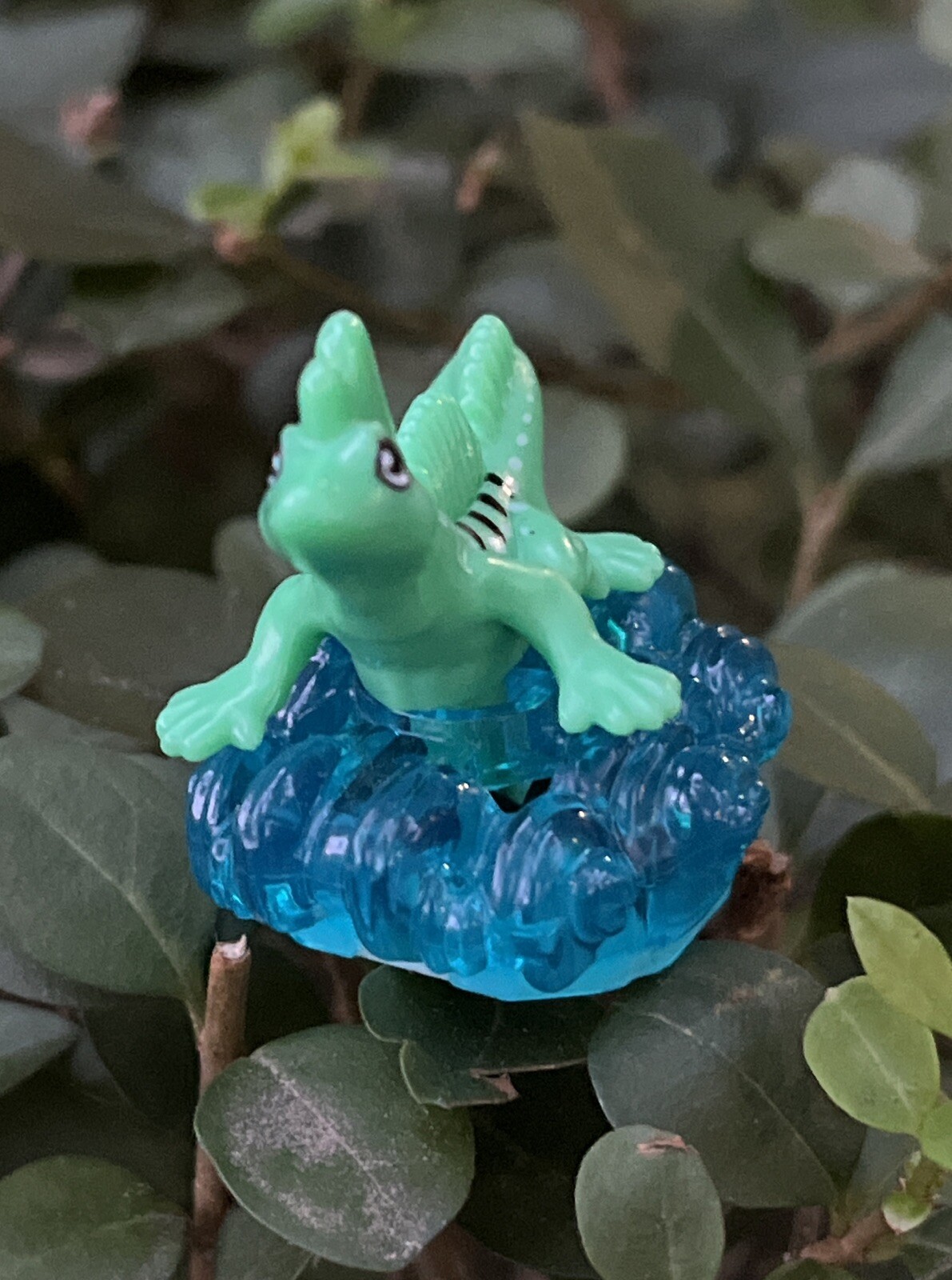 Kinder Surprise Toy Natoons IGUANA DV051 Lizard Green Collectible ...