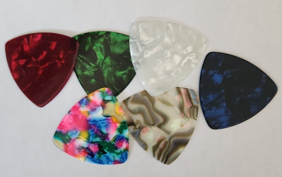 346 Unprinted Assortment Medium Guitar Picks Triangle .71mm Celluloid ...