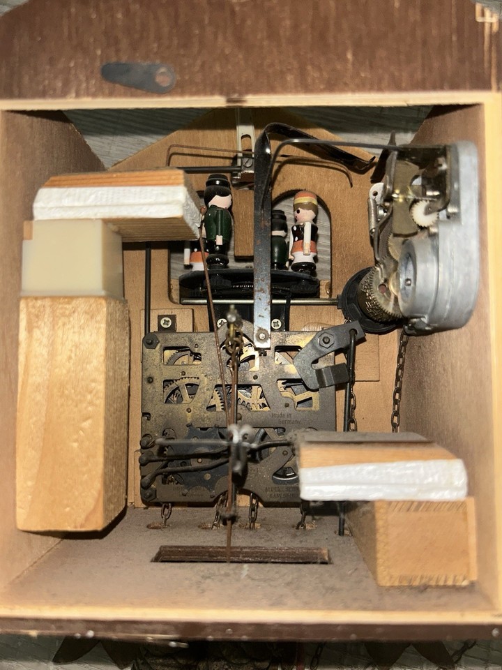 Vintage Musical Cuckoo Clock Black Forest German Swiss Movement parts ...