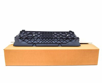BMW X5 F15 RADIATOR BOTTOM SUPPORT DEFLECTOR MOUNT 17117646138 NO DUTY ...