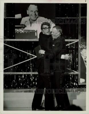 Press Photo Dean Martin & Frank Sinatra in "Sinatra: The First 40 Years ...