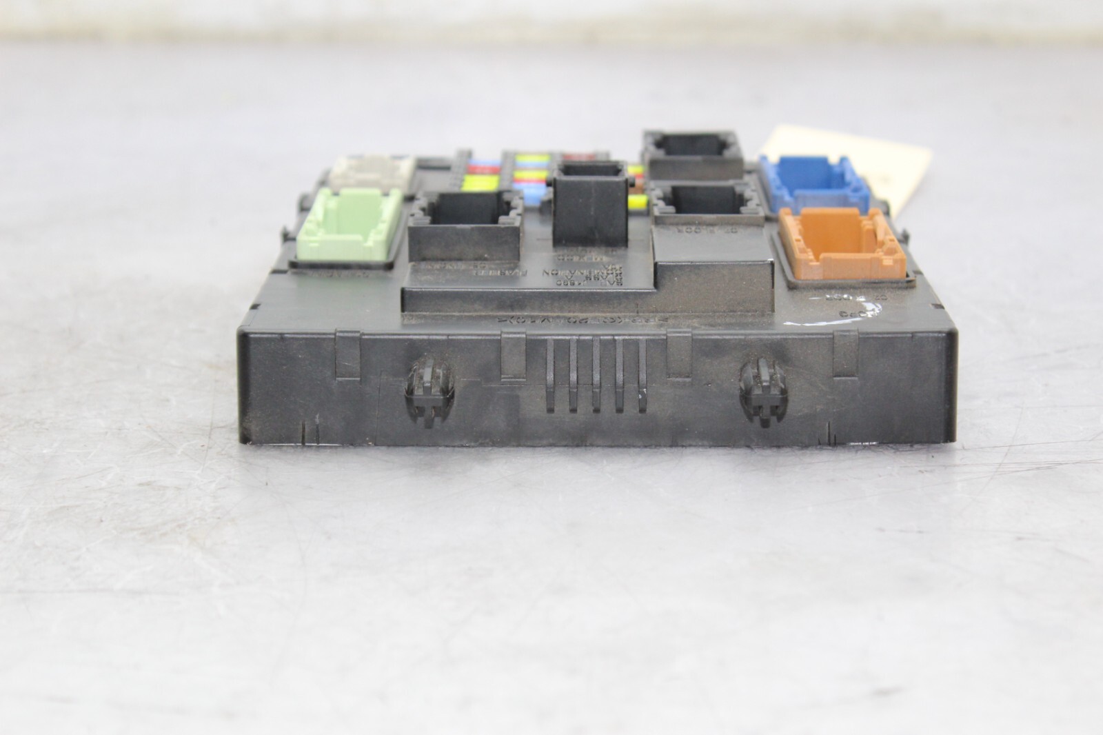 15-16 FORD FOCUS Control Module Fuse Box F046 | eBay