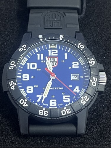 Luminox Sea Turtle Giant Blue Dial Men’s Watch XS.0323.L Display | eBay