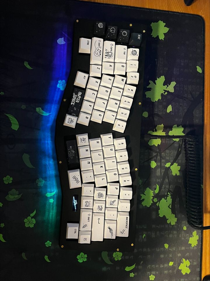 custom alice style keyboard from Abasic / Mechkey | eBay