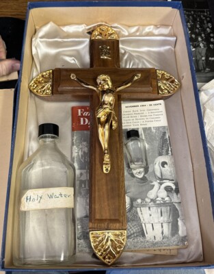 VINTAGE CATHOLIC LAST RITES SICK CALL WALL CRUCIFIX CROSS WOOD GOLD ...