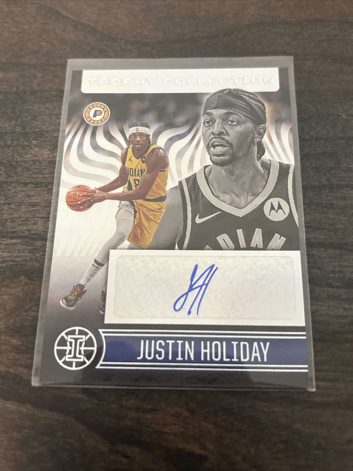 2020-21 Panini Illusions - Trophy Collection Signatures Justin Holiday ...