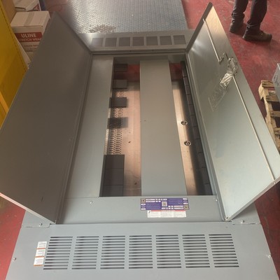 Electrical Panels & Boards - I-Line Panelboard