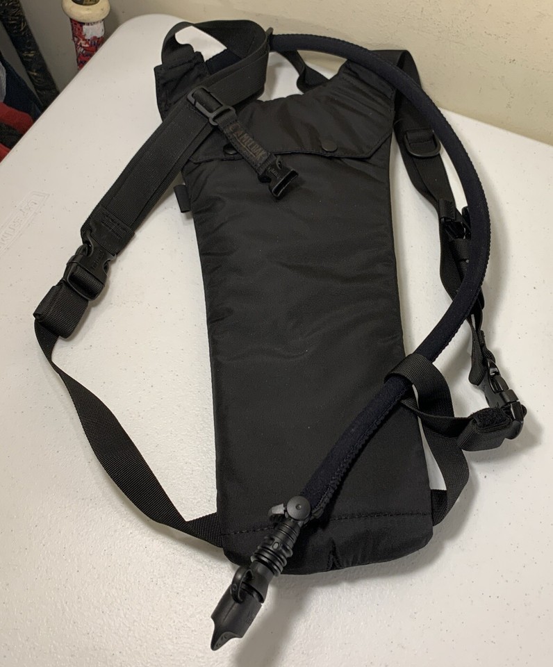 CAMELBAK Maximum Gear Thermobak 2L Mil Spec Hydration Backpack EUC | eBay