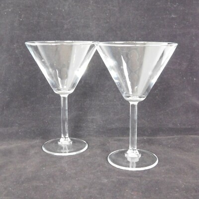 Set of Two Martini Glasses Clear Simple Classic Clean Plain Unadorned ...