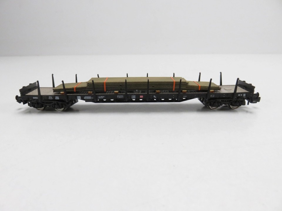 (RBT864) Fleischmann 826811 Rungenwagen mit Stahlplatten DB AG, DC, N ...