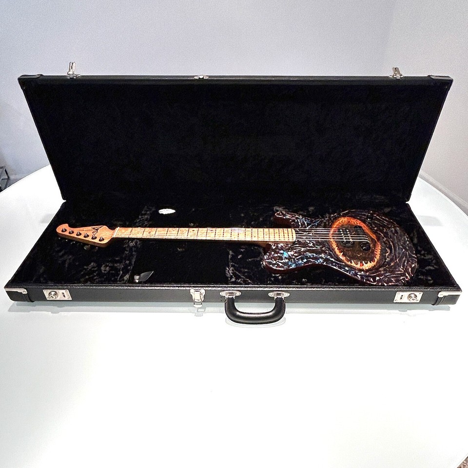 Leo Scala “JAWS” (2004) — 1-of-1 Early Scala Art Guitar, Ultra Rare | eBay