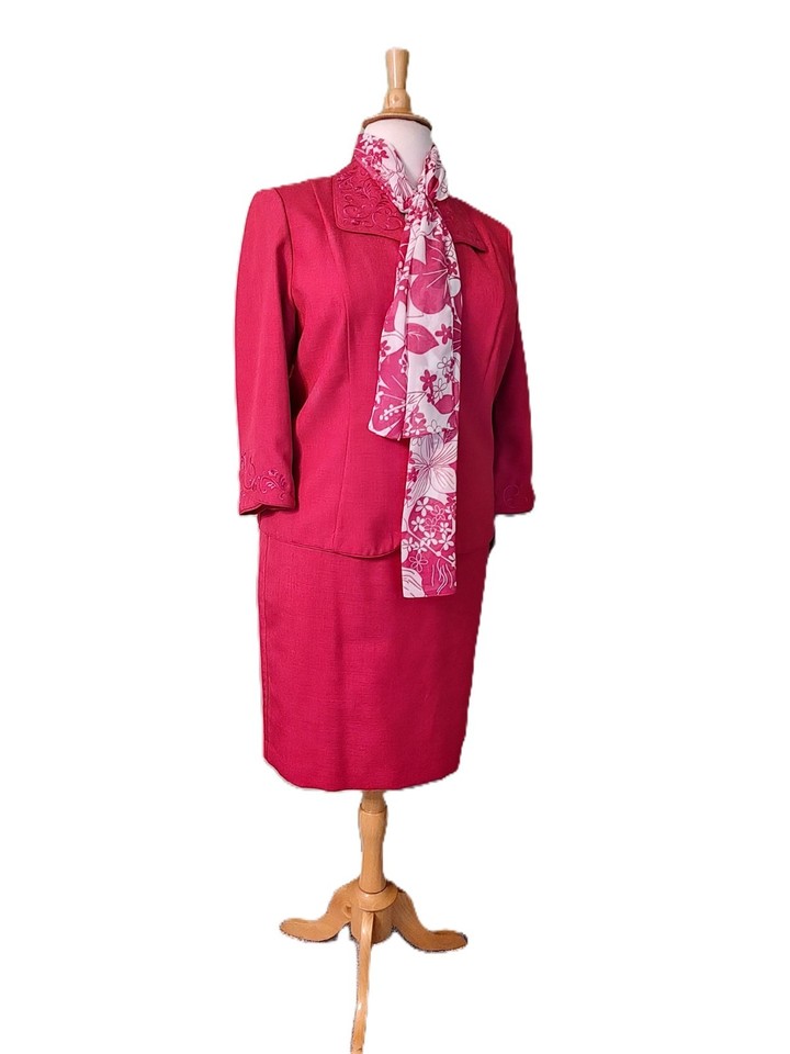 KORET Fuchsia Textured 2-Piece Business Career Church Skirt Suit w ...