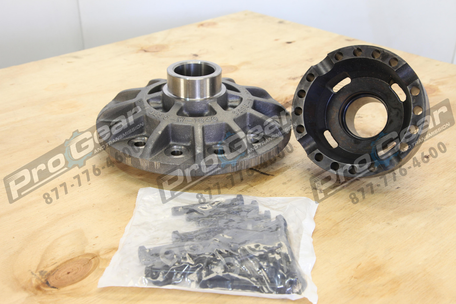 ROCKWELL MERITOR DIFF CASE A2-3235W1843 Fits RDL RRL 20145 | eBay