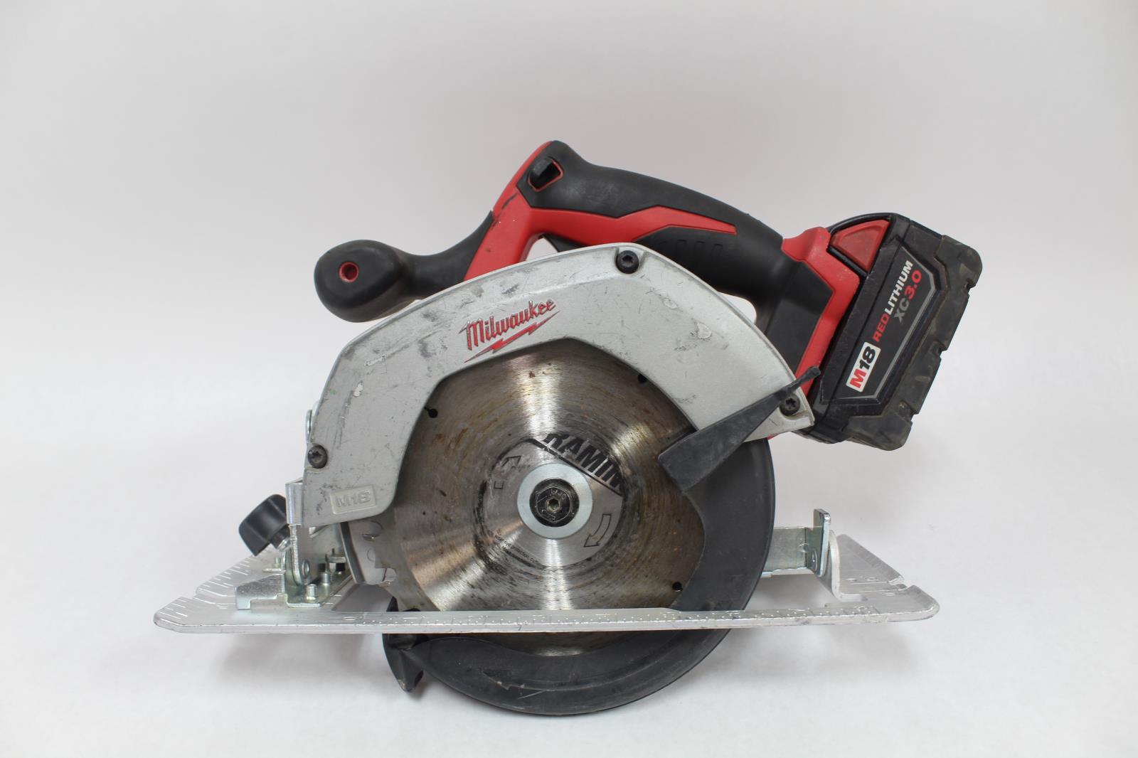 Milwaukee 18V Li-Ion 6-1/2" Cordless Circular Saw w/ XC 3.0 Battery ...