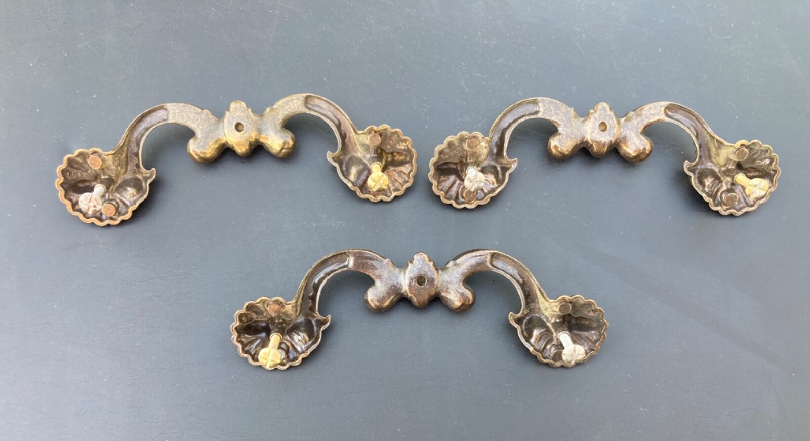 BRASS KBC - 5 ORNATE DRAWER DOOR PULLS HANDLES N5286 N5287 lot of 5 | eBay