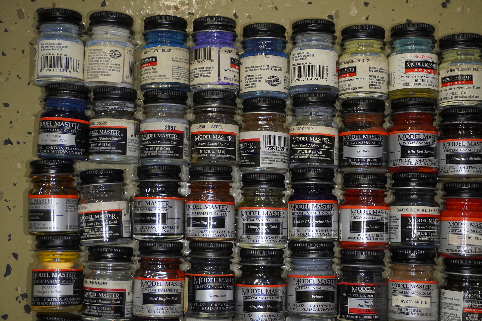 Lot of 120+ Testors Model Master Enamel Paints 1/2 Oz Paints | eBay