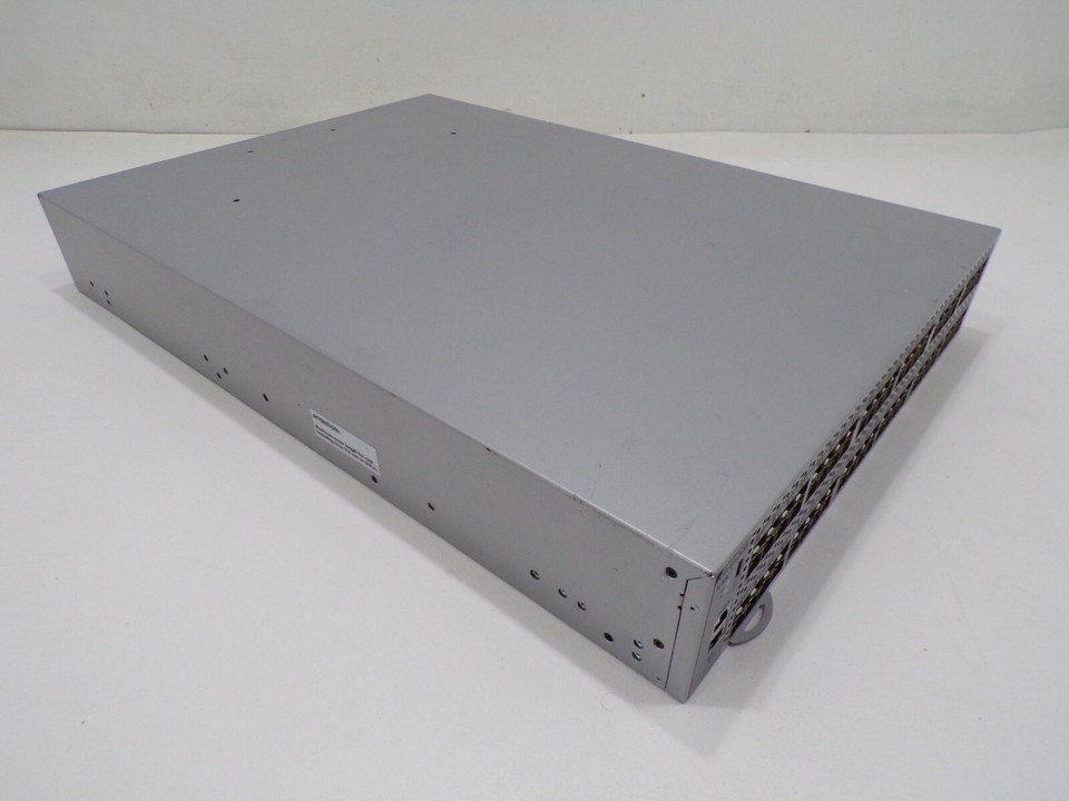 Brocade 6520 EMC EM-6520-48 DS-6520B 48/96 Active Ports Fibre Channel ...