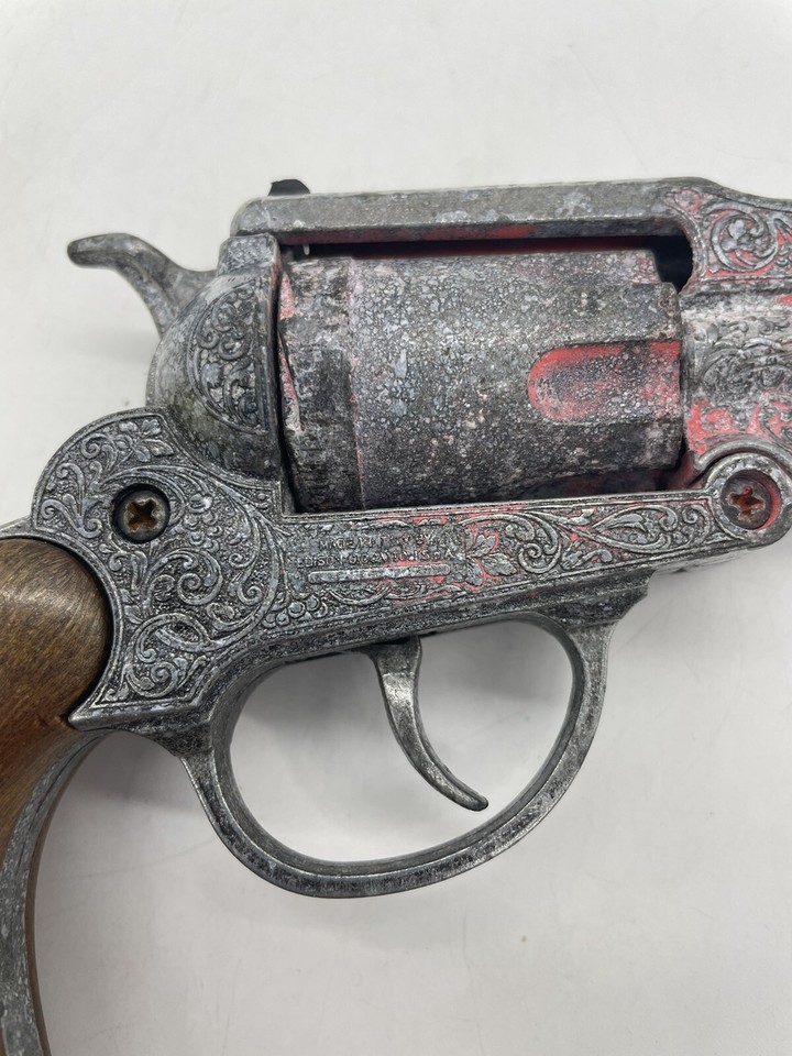 Vintage Edison Giocattoli Cap Gun Made in Italy Metal Indian Head on ...