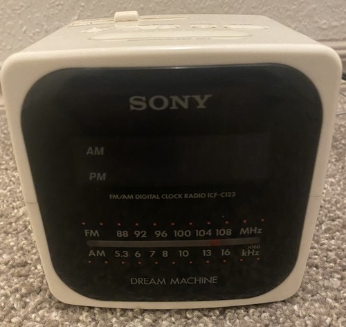 Vintage Sony Dream Machine Cube AM/FM Alarm Clock Radio Green LED ...