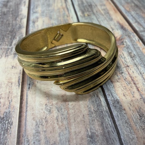 Classic gold tone ribbed wing clamper bangle bracelet | eBay