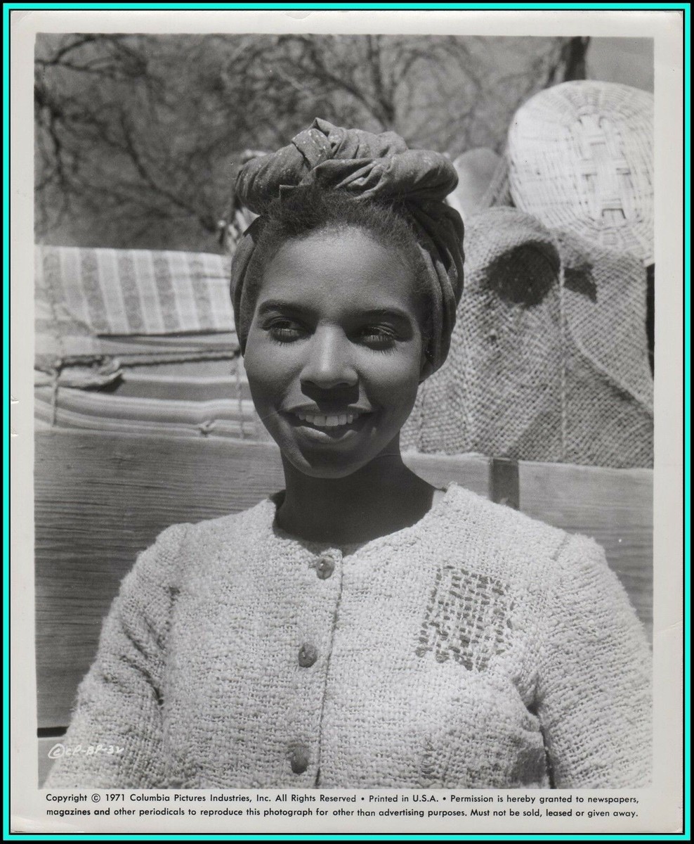 Lynn Hamilton Biography