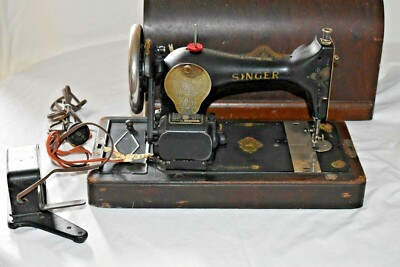 Antique SINGER 27 BT7 1919 Electric Sewing Machine in Bentwood Case w ...
