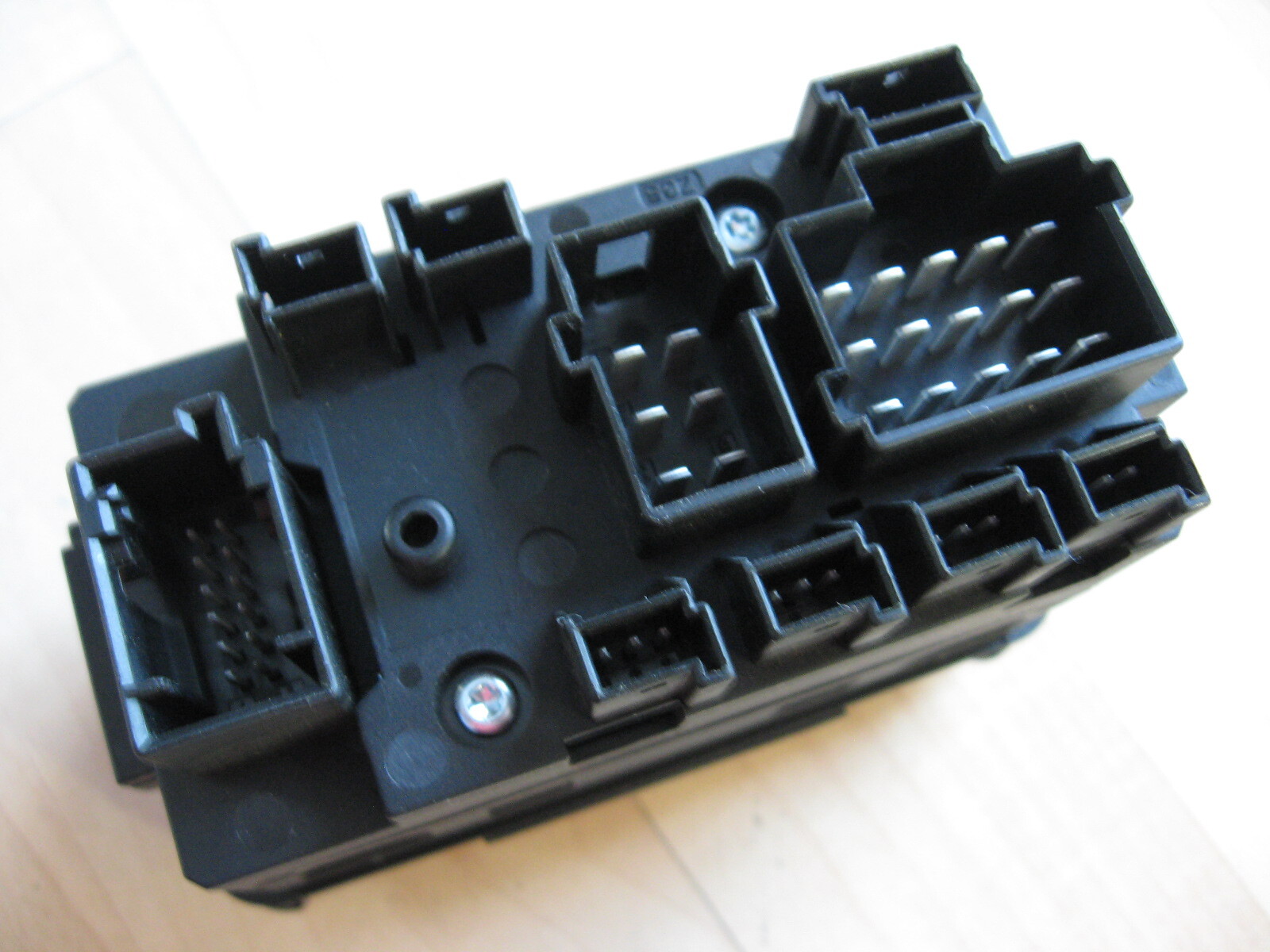 Freightliner Cascadia A06-60972-010 Hazard Blinker Switch Console #M261XM | eBay