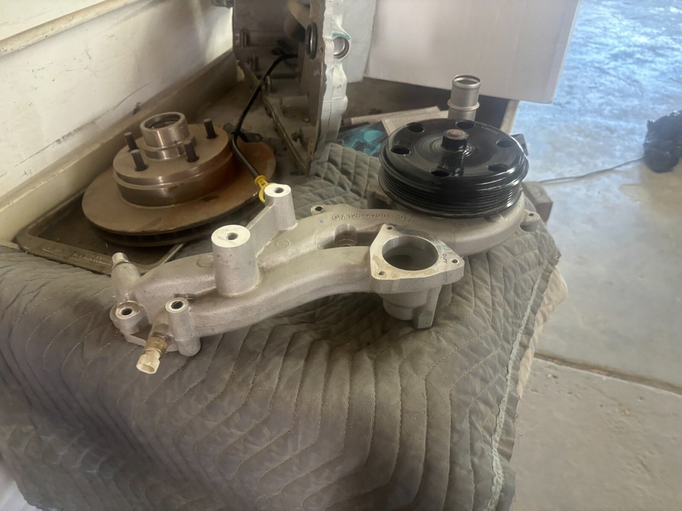 LT Water Pump GM 12644790 B-01 | eBay