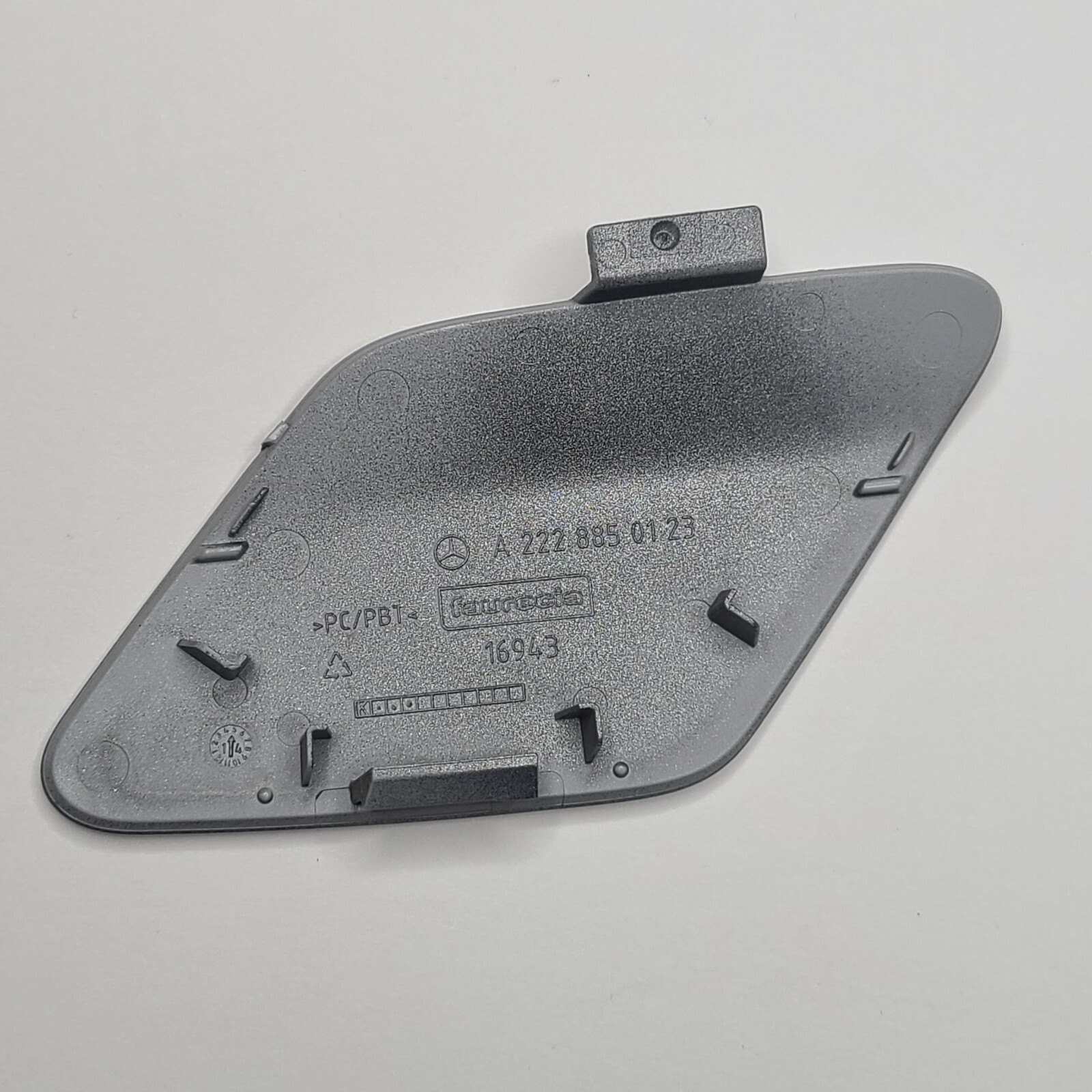Genuine MERCEDES Front Towing Hook Cover S W222 AMG Styling A2228850123 ...