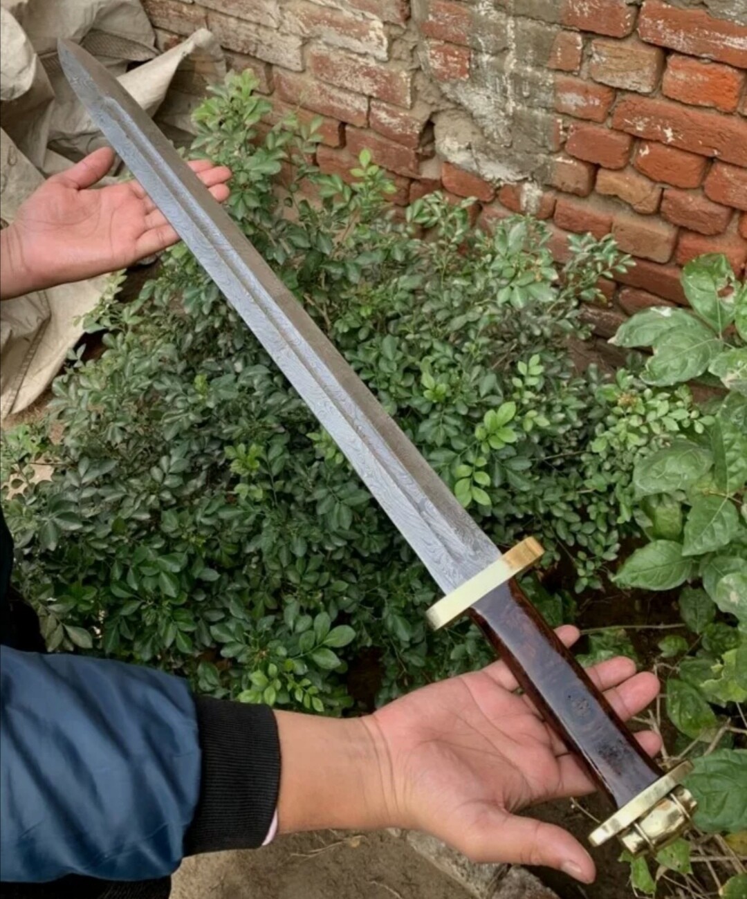 32 Inches Handmade Damascus Steel Hunting Sword, Battle Ready With ...