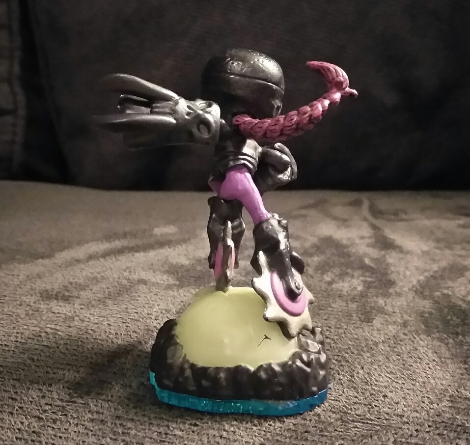 ROLLER BRAWL ~ UNDEAD ELEMENT SKYLANDERS MODEL#84748888 | eBay