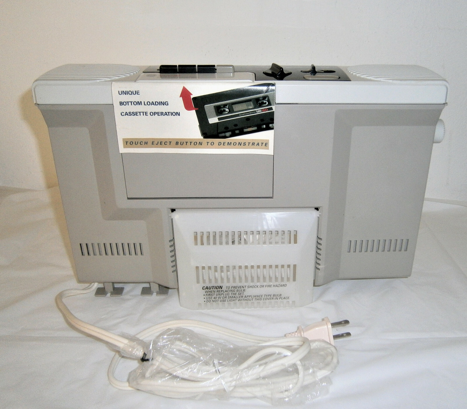 General Electric Spacemaker AM FM Cassette Player Radio Clock Model 7 ...