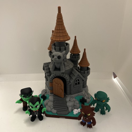 Universal Monster 3d Printing Castle With 4 Figures And Gargoyle. 9.5 ...
