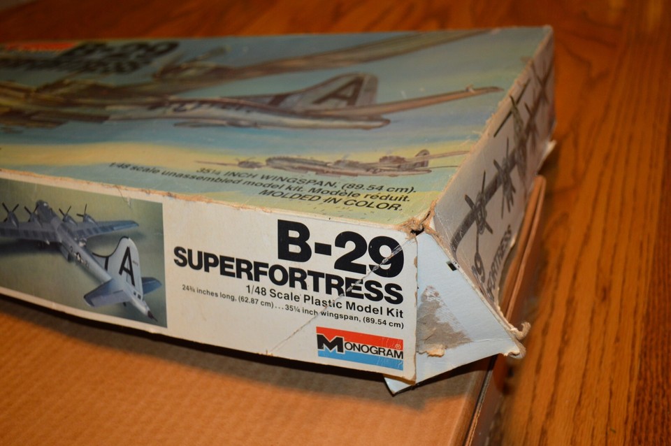 1977 Monogram B-29 Superfortress 1/48 Scale Model Kit 7500 WWII Boeing ...