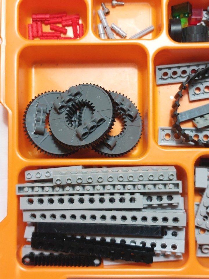 LEGO Mindstorms Education NXT Base Set (9797), Approx. 300 Pieces View ...