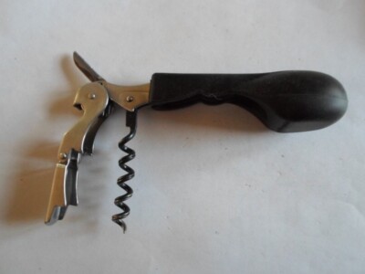 Capabunga Corkscrew Wine Opener Bottle Waiters Friend, Silver & Black ...