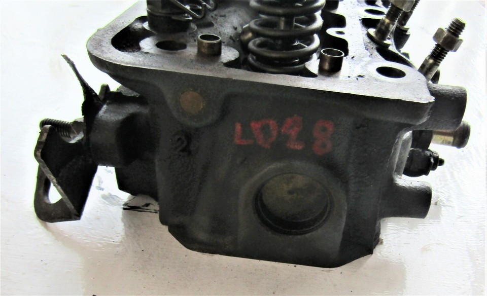 Nissan Engine LD28 2,8cc Cylinder Head With Rocker ARMS Reconditioned ...