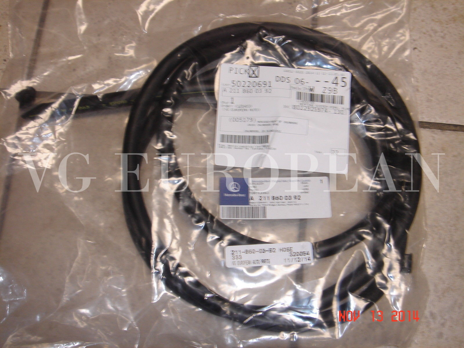 Mercedes-Benz E-Class Genuine Headlight Washer Hose with Connectors NEW ...