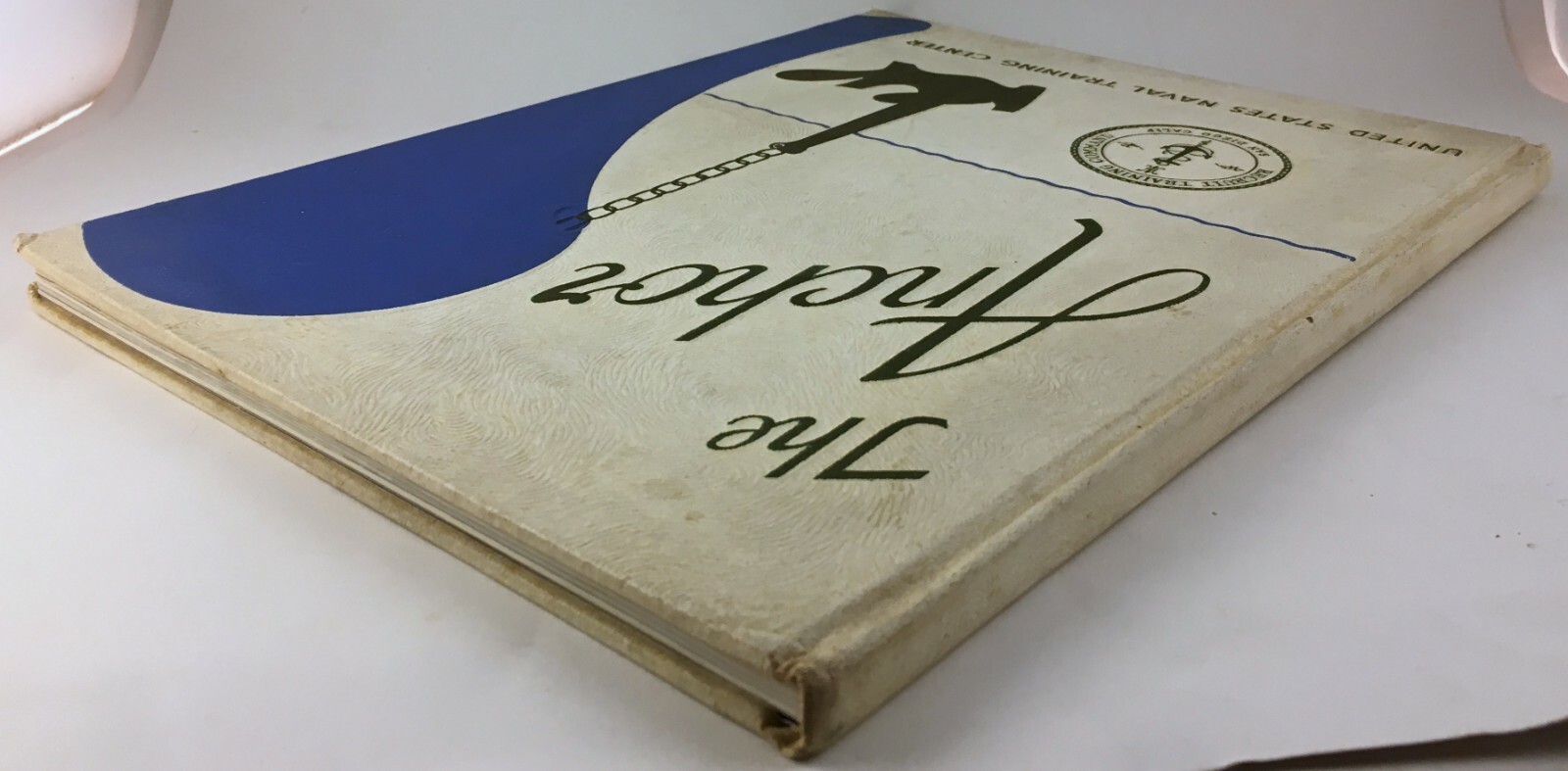 1968 US NAVAL TRAINING CENTER San Diego CA Co. 68-114 MILITARY YEARBOOK ...