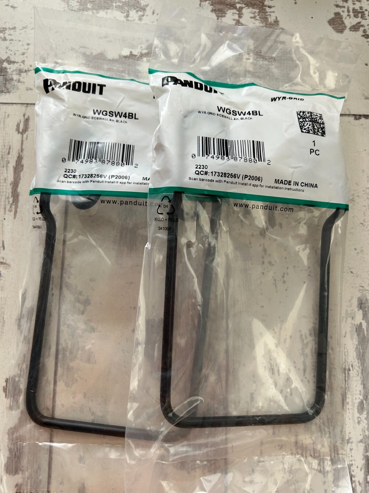 Panduit+WGSW4BL+Sidewall+4in+High+Wyr-grid for sale online | eBay