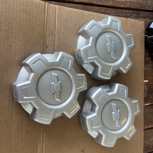 CHEVROLET COLORADO, SILVERADO 1500 OEM STEEL WHEEL CENTER CAPS 84173372 ...