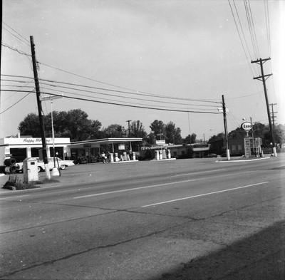 1950's Photo Negative Knoxville Tennessee Fountain City Esso Gas ...