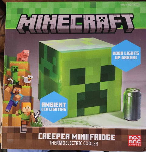 Minecraft Creeeper Mini Fridge Thermoelectric Cooler Holds 9 Soda Cans ...