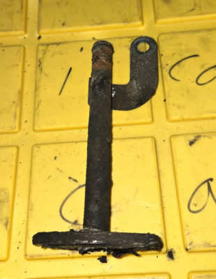 Toyota Pickup 22R 20R OEM Coolant Hard Line Passenger Engine WATER ...