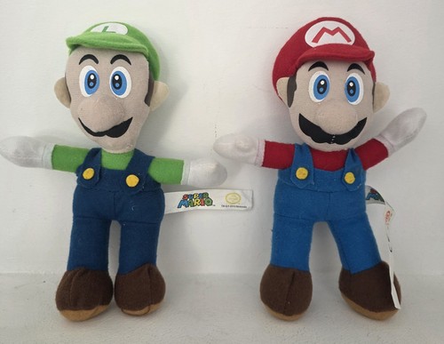 2010 Super Mario Nintendo Plushes Mario and Luigi 8’ Official ...