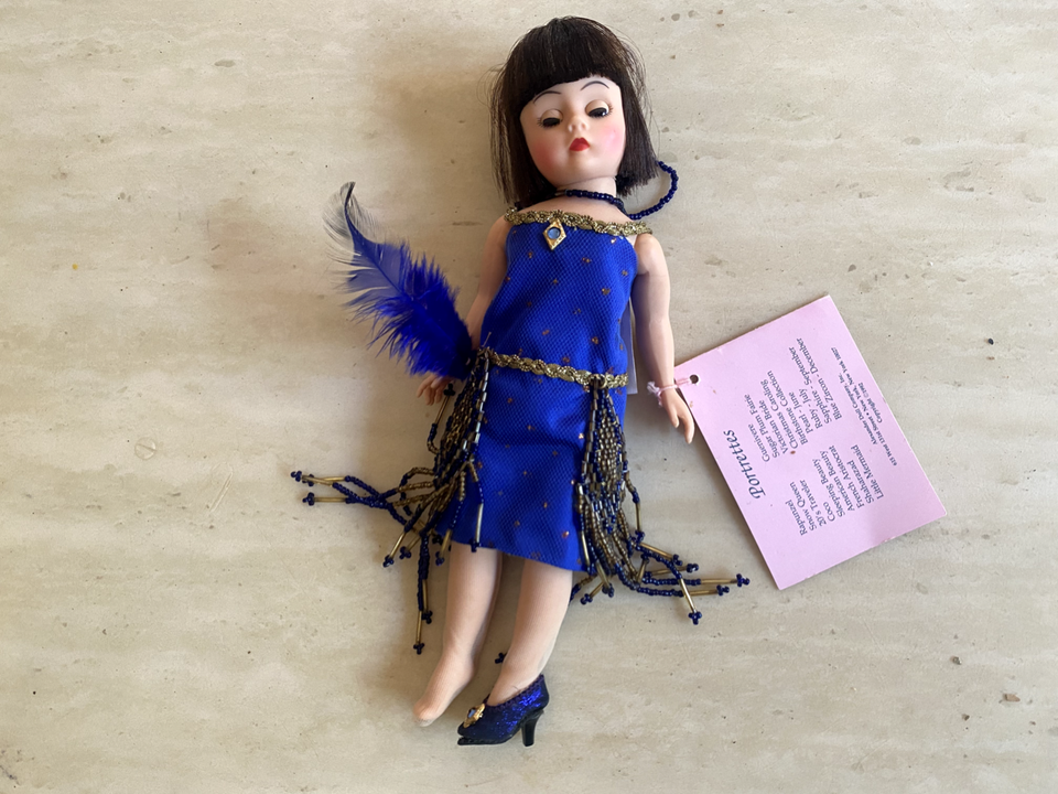 Madame Alexander Portrette "Sapphire September" Doll w/ Tag n Blue ...