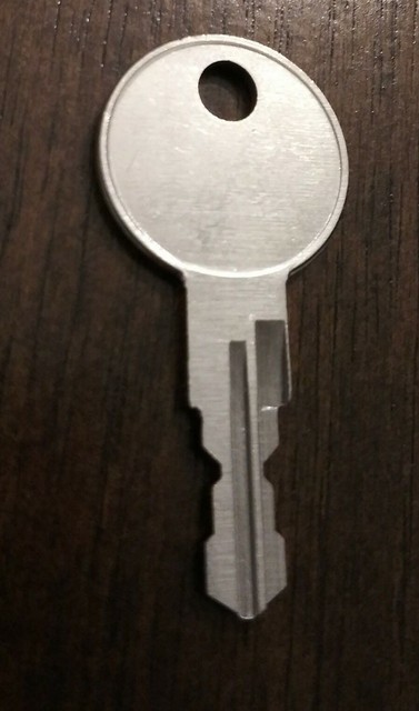 2 UWS Toolbox Keys Code Cut CH501 - CH550 Truck Tool Box Lock Key ...