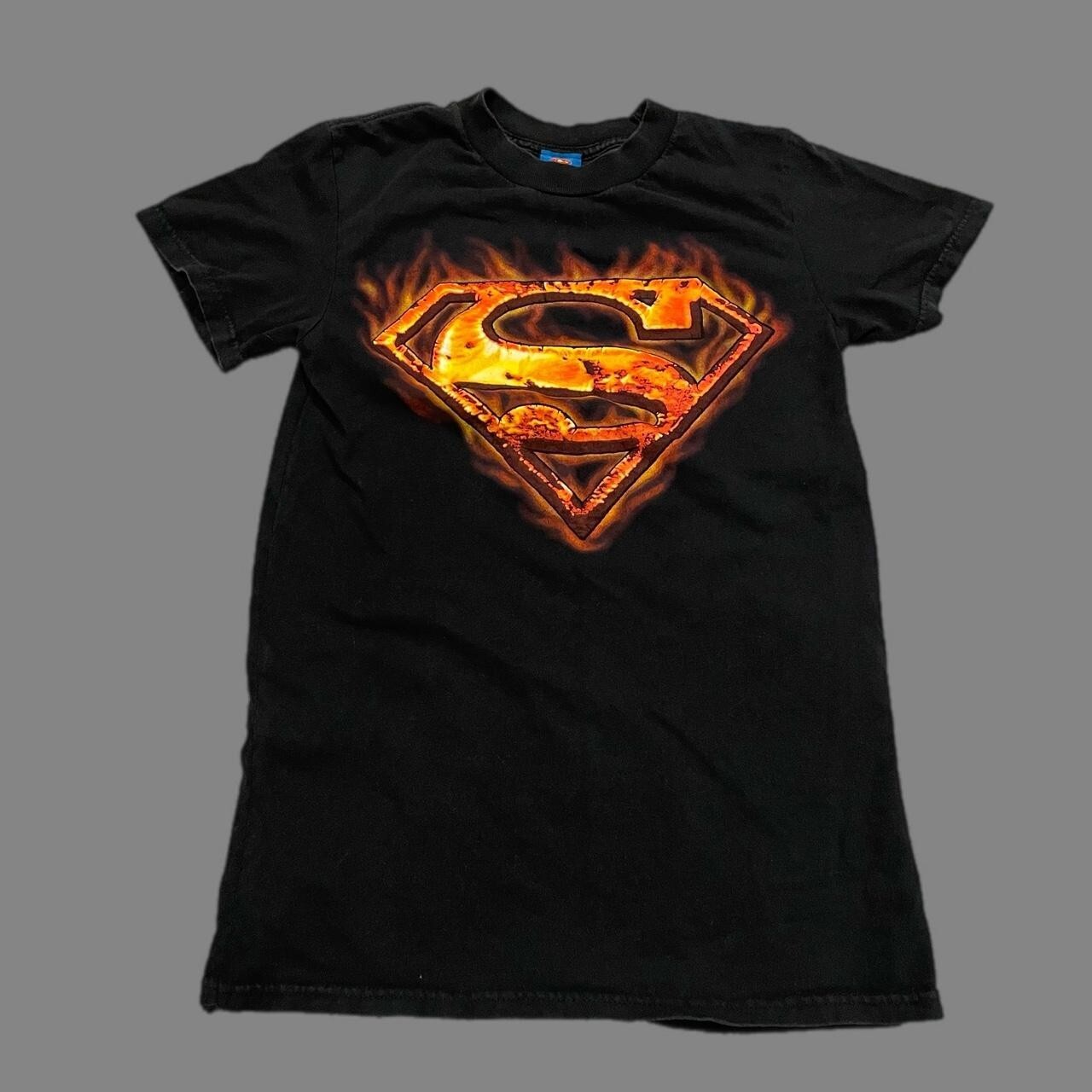 2000s Superman flame Graphic Tee shirt - Gem